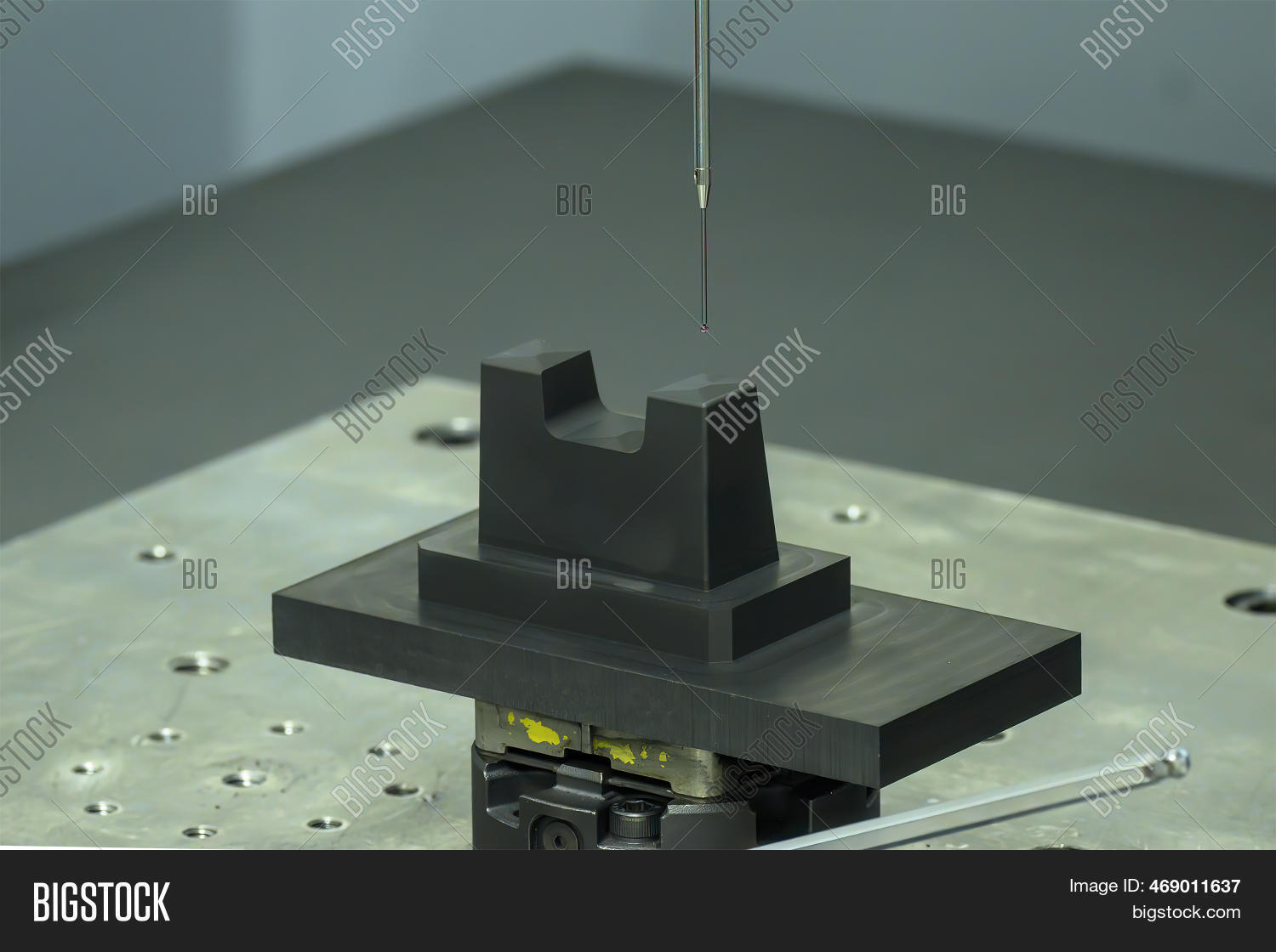 Cmm Machine Measuring Image & Photo (Free Trial) | Bigstock
