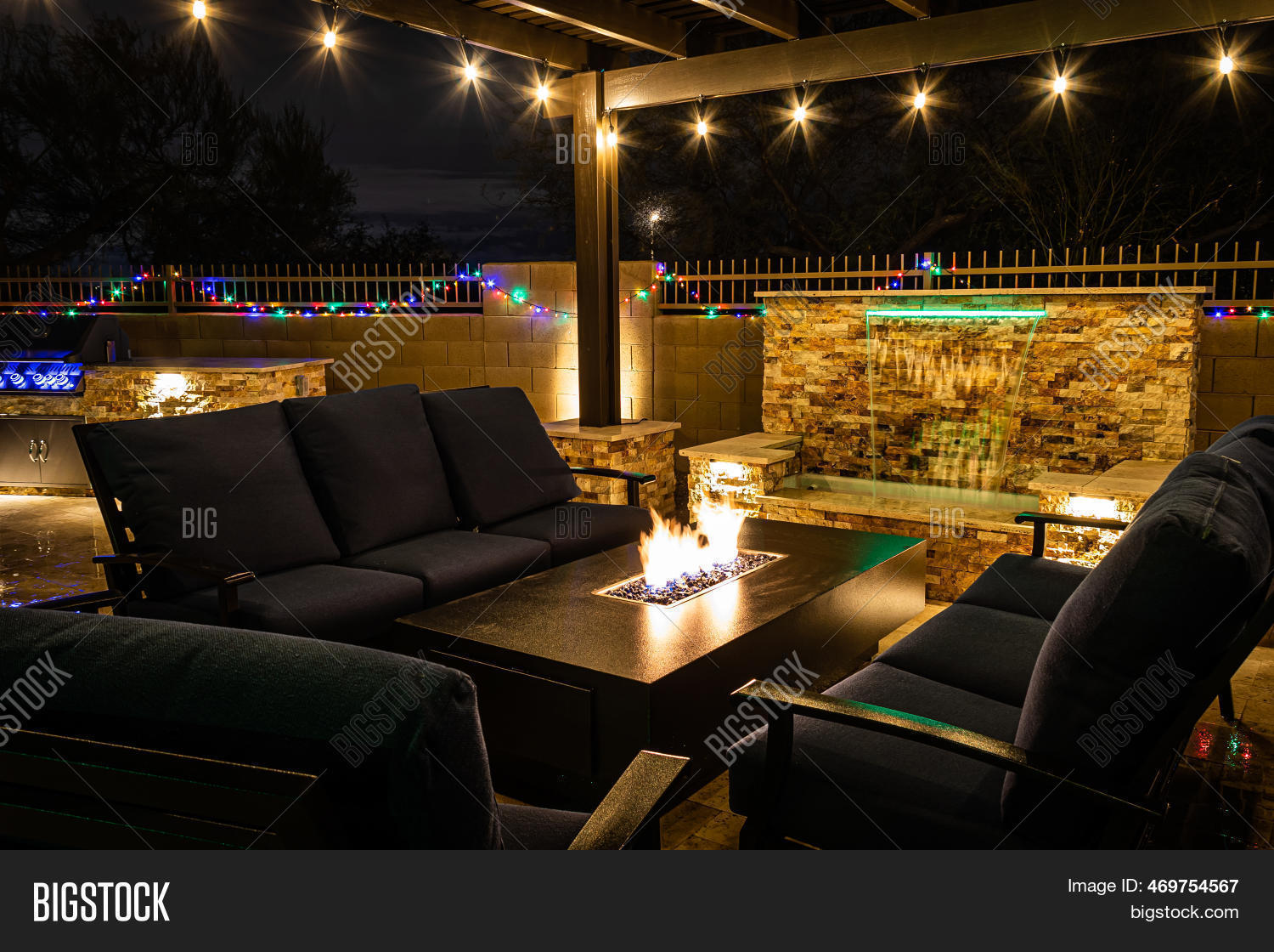 Resort Style Backyard Image & Photo (Free Trial) | Bigstock