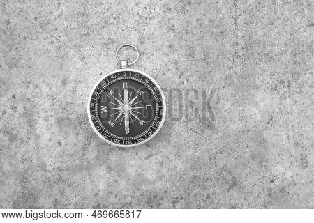 Round Compass On Image & Photo (Free Trial) | Bigstock