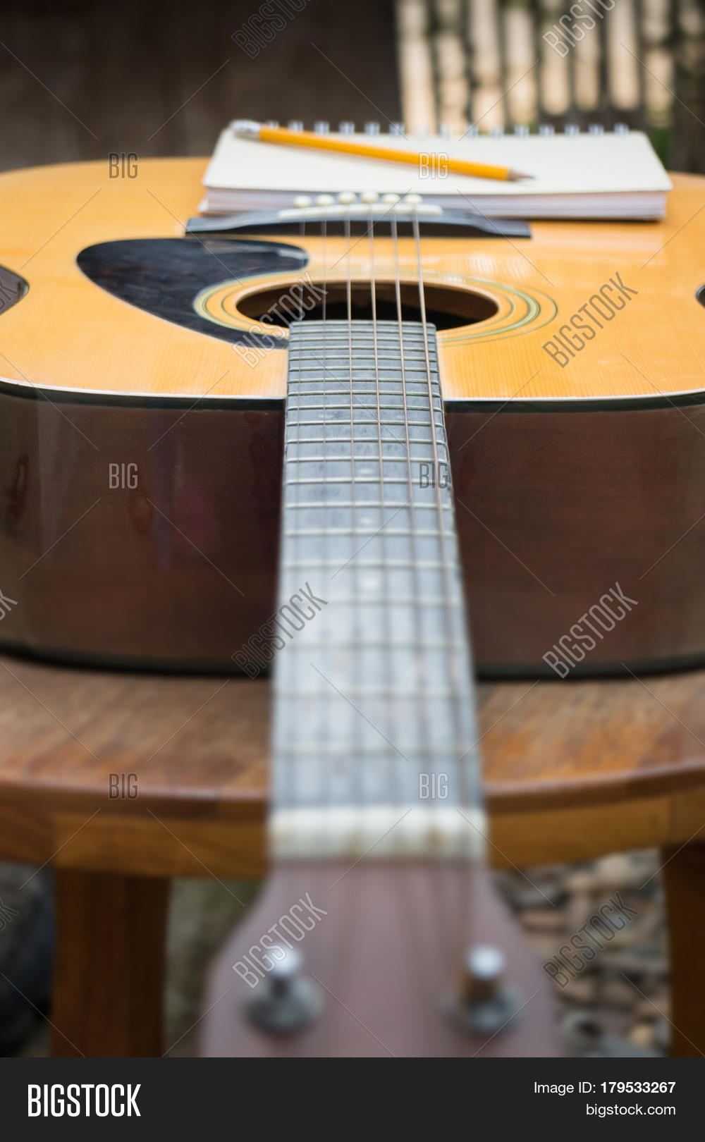 Yellow Acoustic Guitar Image & Photo (Free Trial) | Bigstock