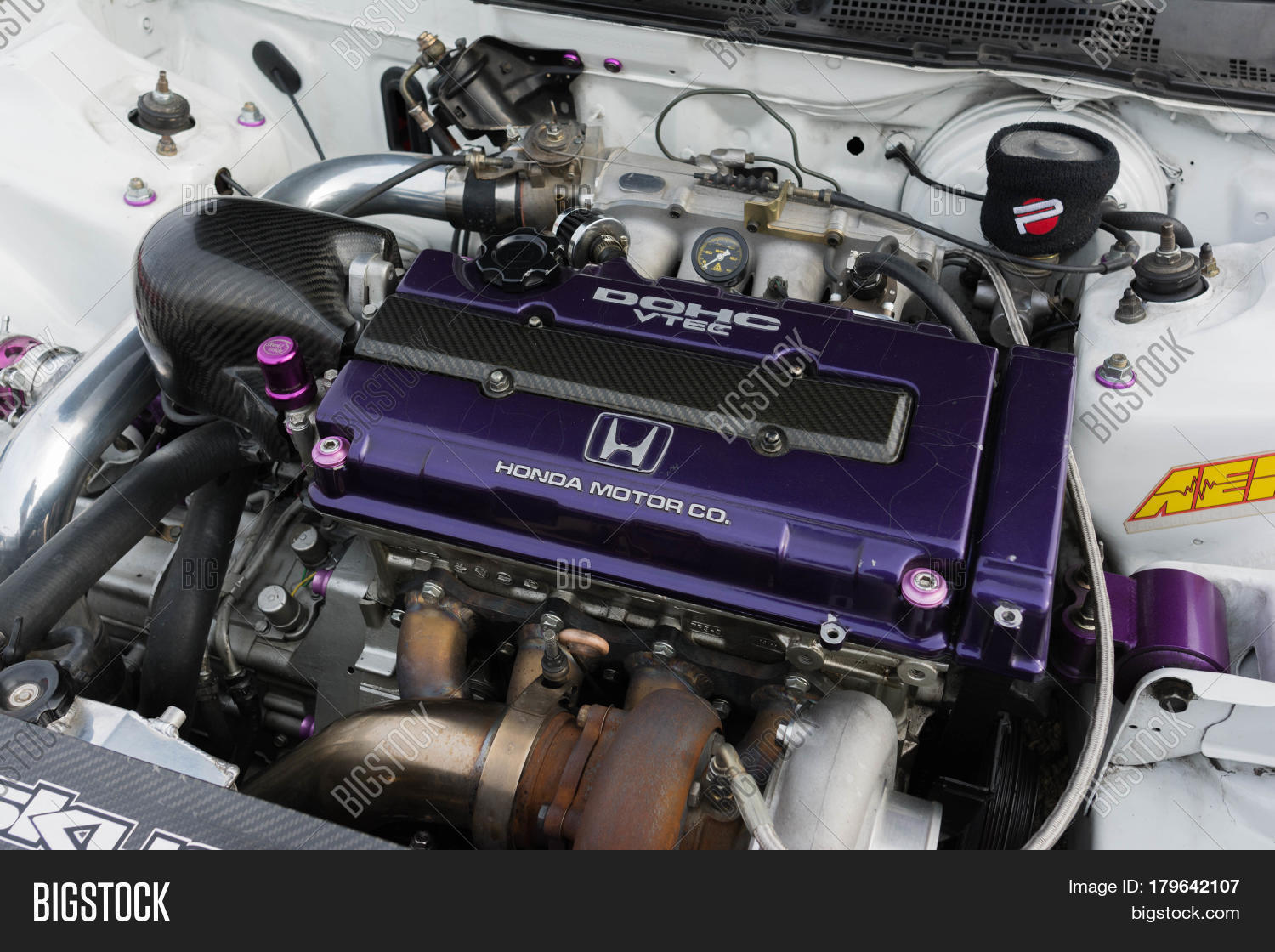 Close Details Honda Image & Photo (Free Trial) | Bigstock