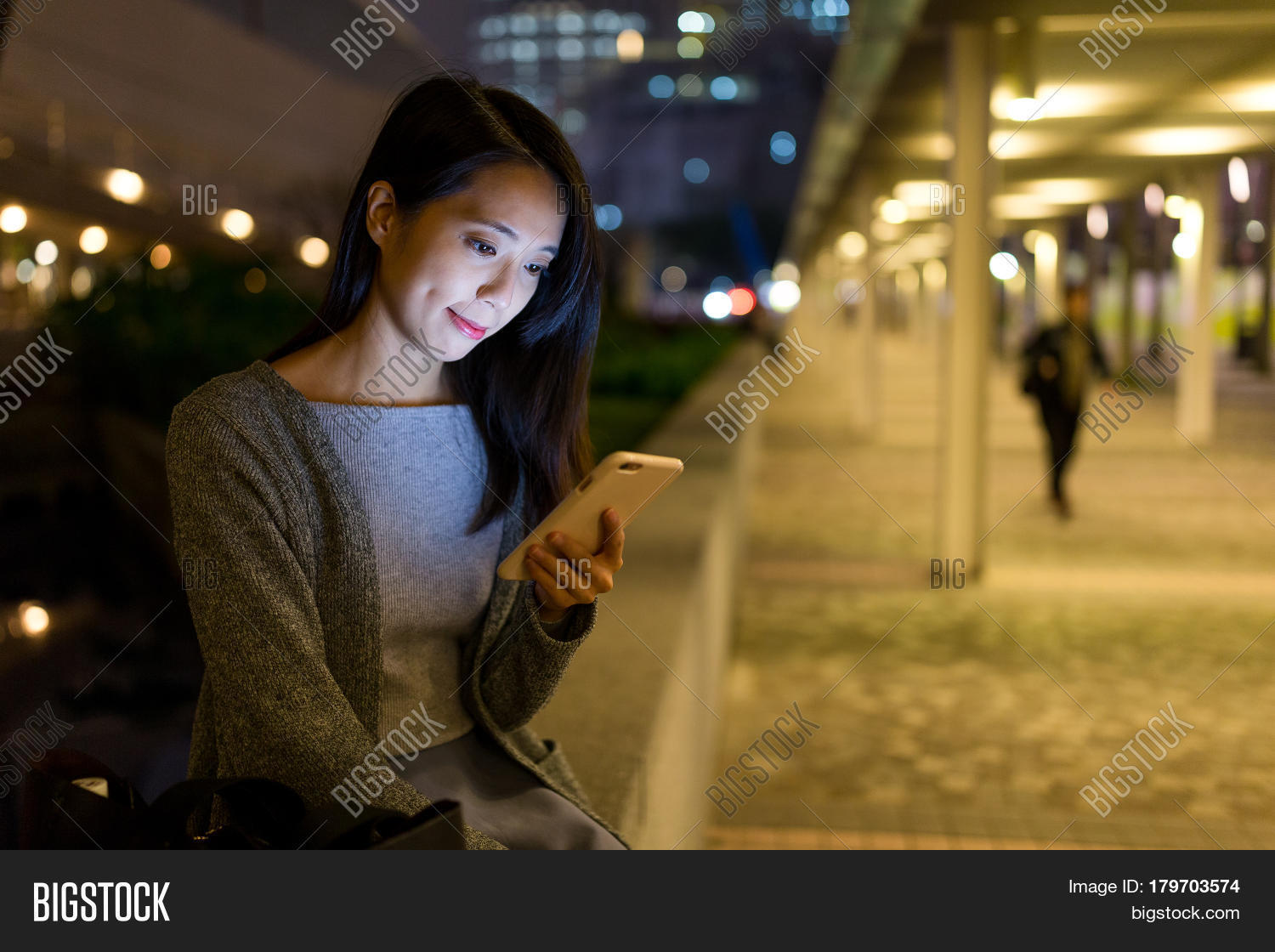 Woman Using Mobile Image & Photo (Free Trial) | Bigstock