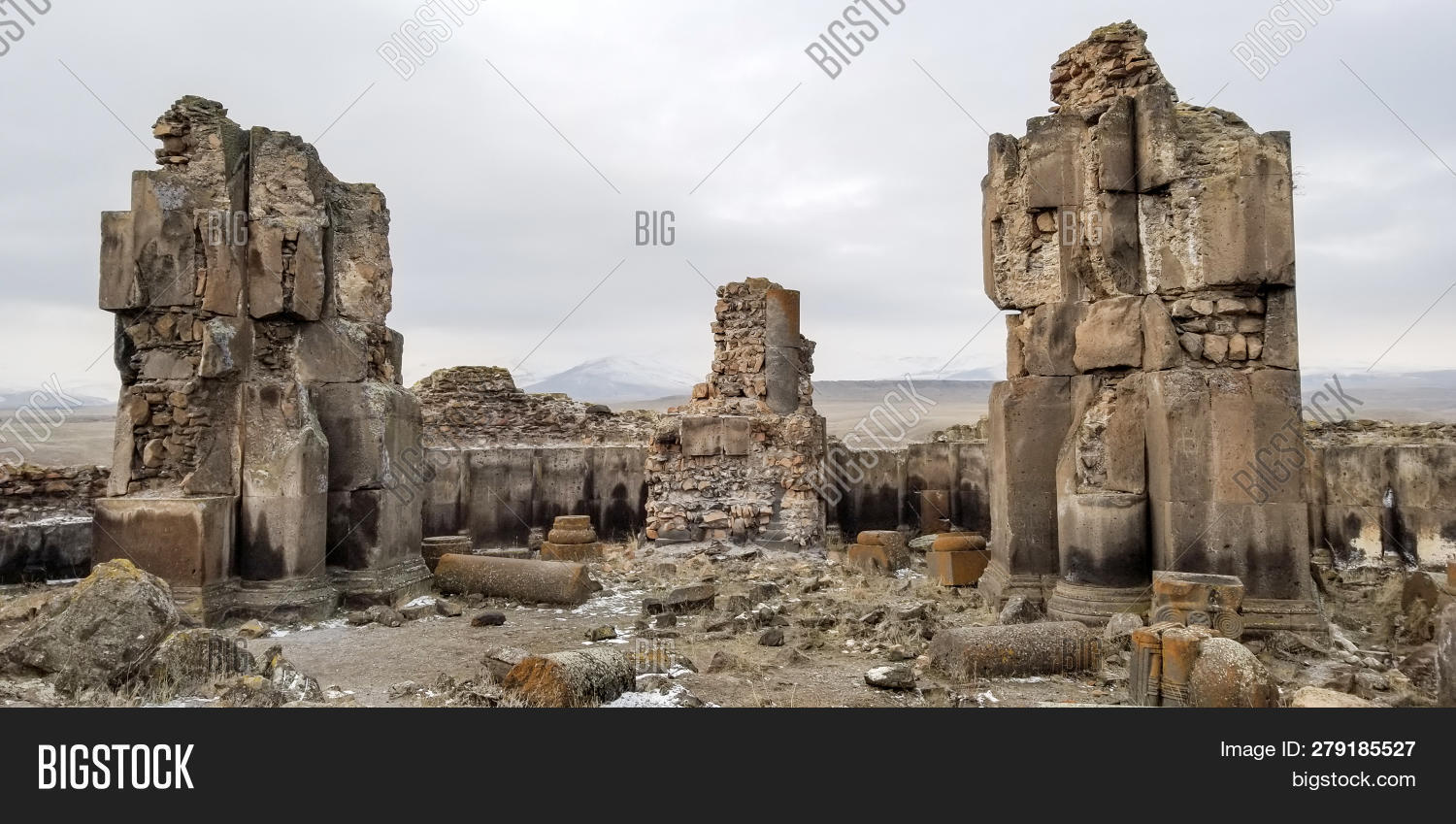 Ani Harabeleri Winter Image & Photo (Free Trial) | Bigstock