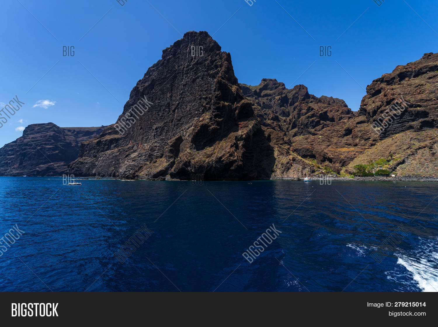 Vertical Cliffs Image & Photo (Free Trial) | Bigstock