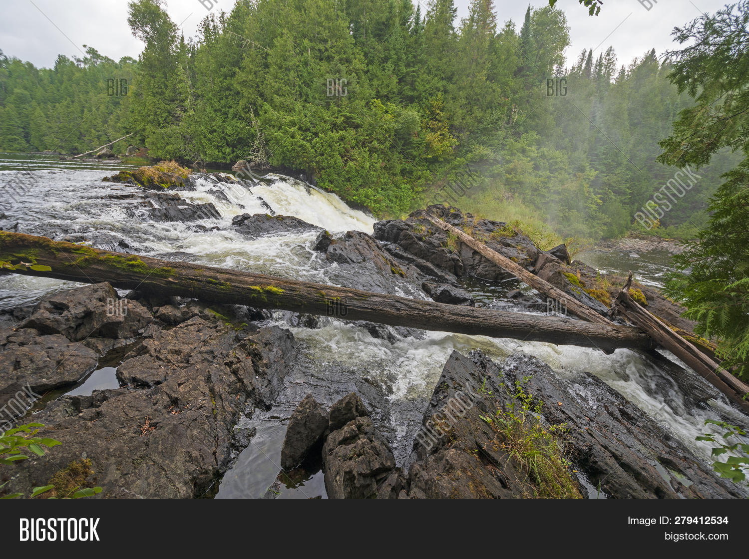 Looking Over Brink Image & Photo (Free Trial) | Bigstock