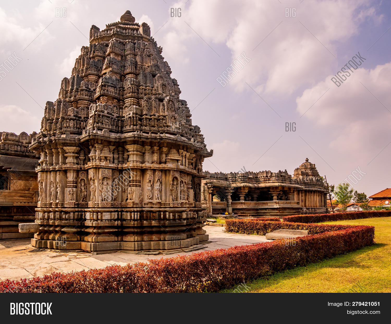 Veera Narayana Temple Image & Photo (Free Trial) | Bigstock