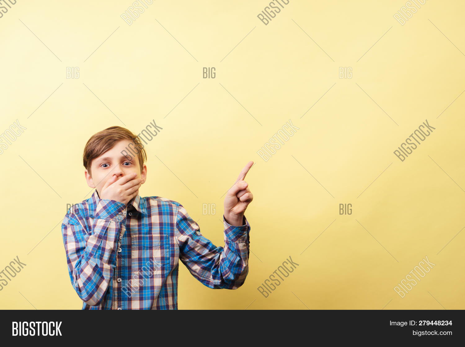 Surprised Startled Image & Photo (Free Trial) | Bigstock