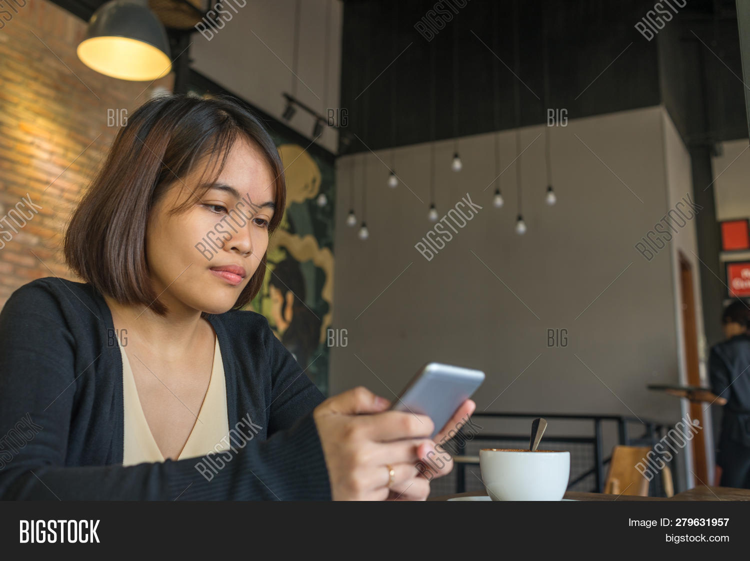 Young Girl Text Image & Photo (Free Trial) | Bigstock