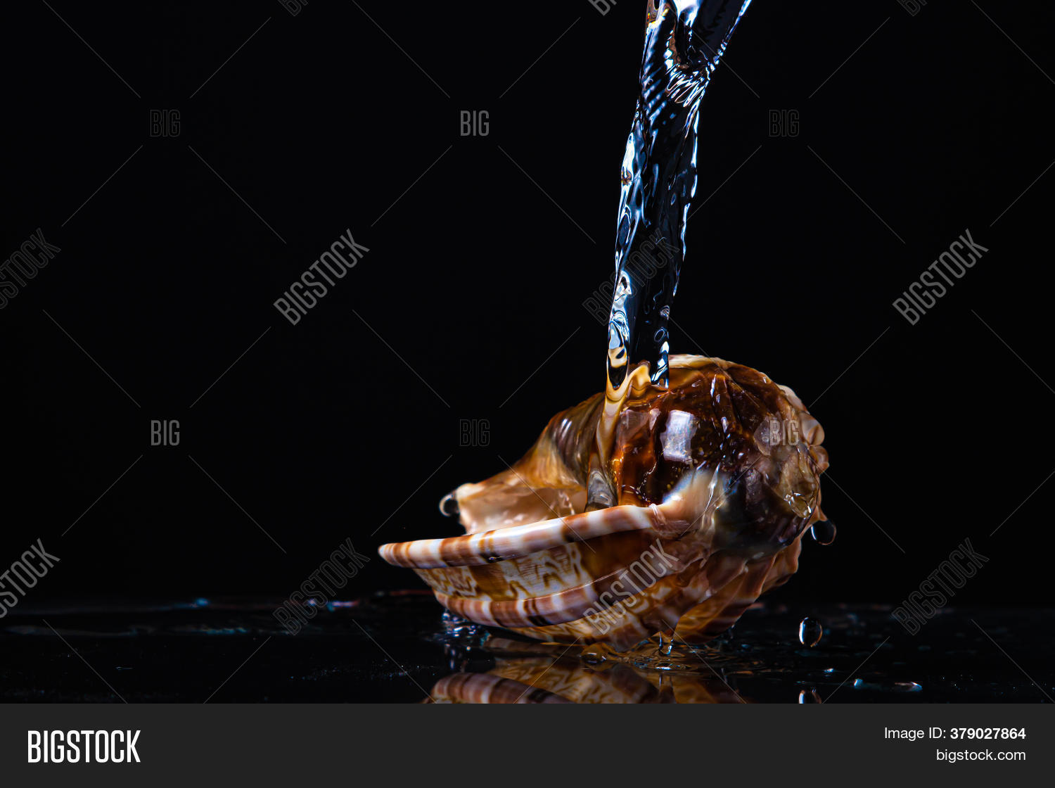 Water Pours Onto Image & Photo (Free Trial) | Bigstock