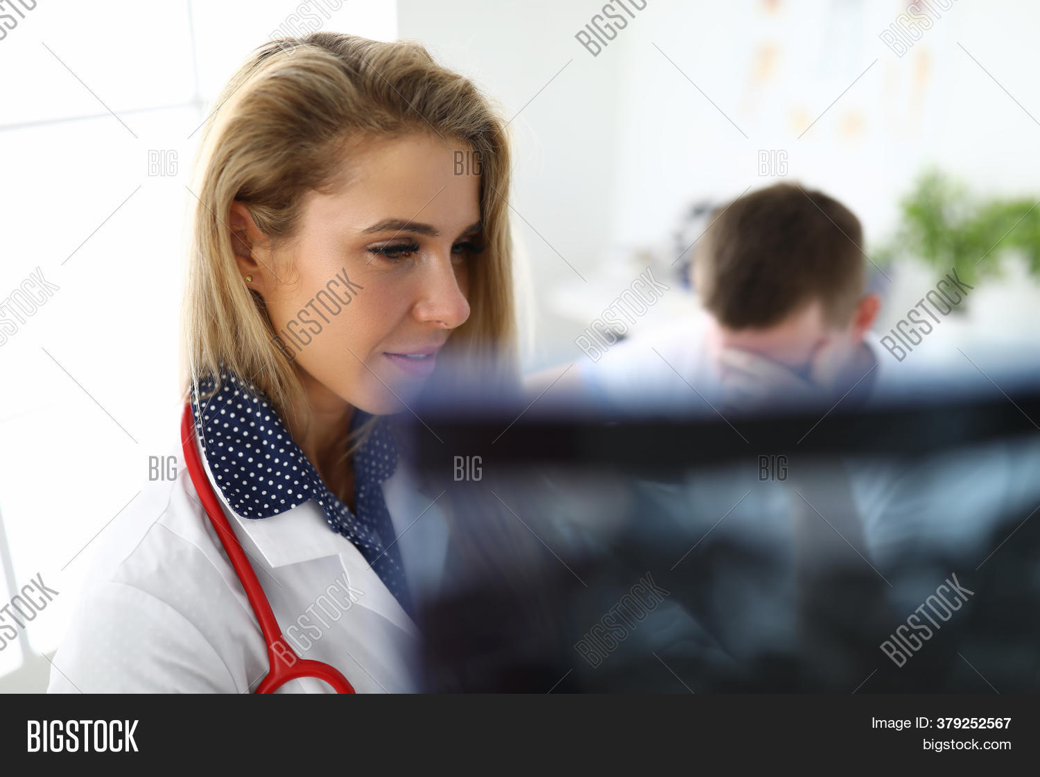 Doctor Patient Image & Photo (Free Trial) | Bigstock