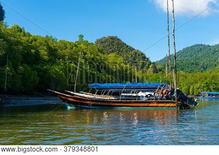 Asian Boat Station Image & Photo (Free Trial) | Bigstock