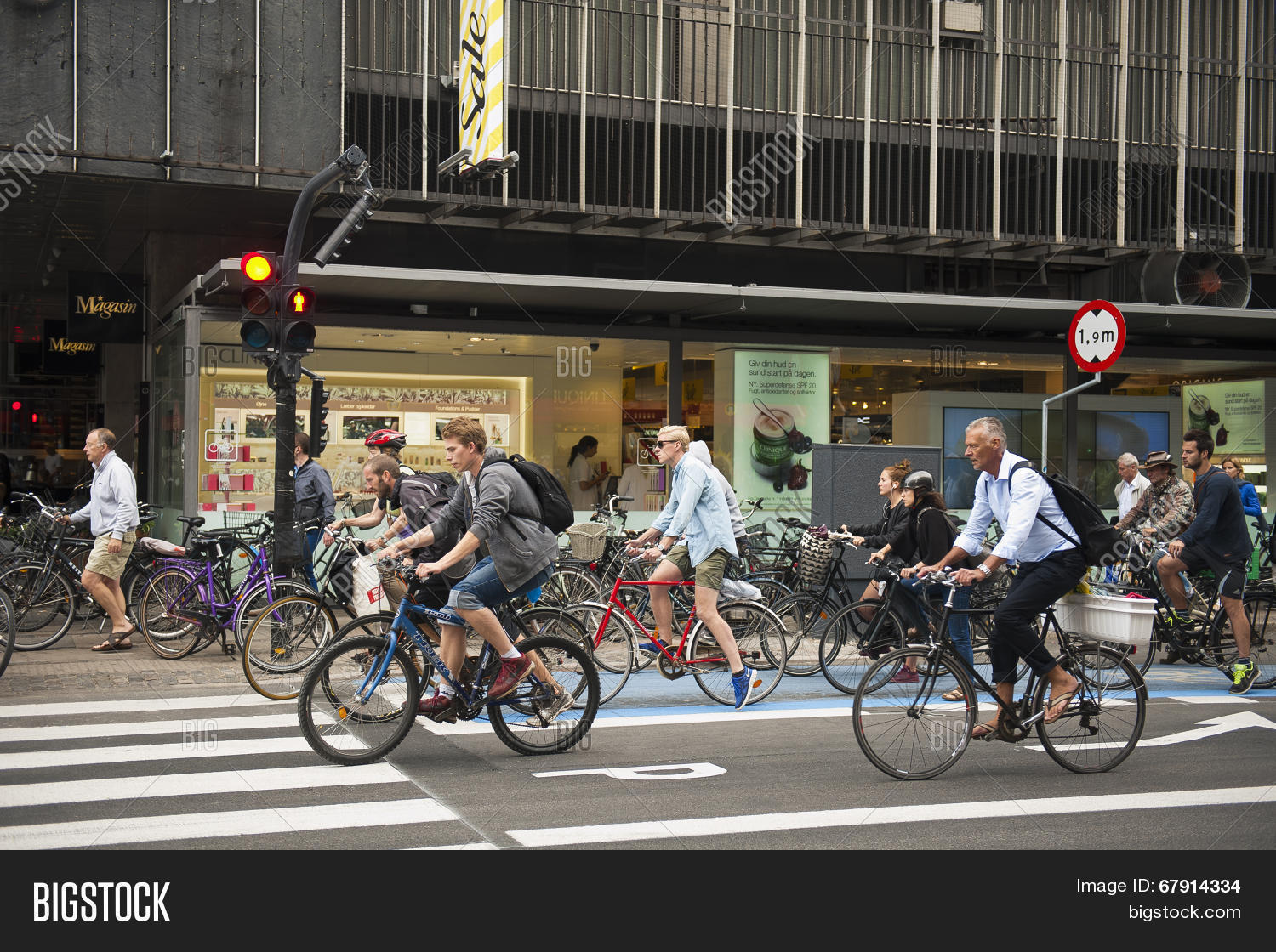 People Biking Image & Photo (Free Trial) | Bigstock