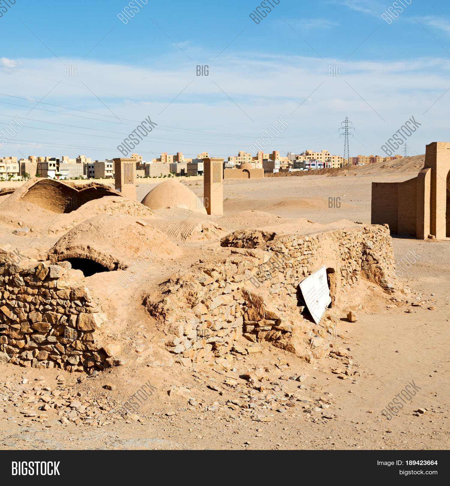 Iran Antique Temple Image & Photo (Free Trial) | Bigstock