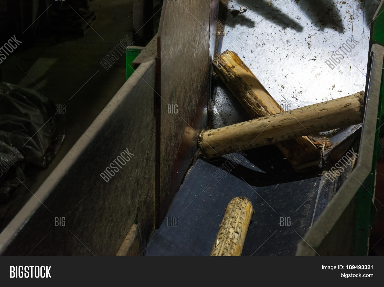 Debarking Machine Feed Image & Photo (Free Trial) | Bigstock