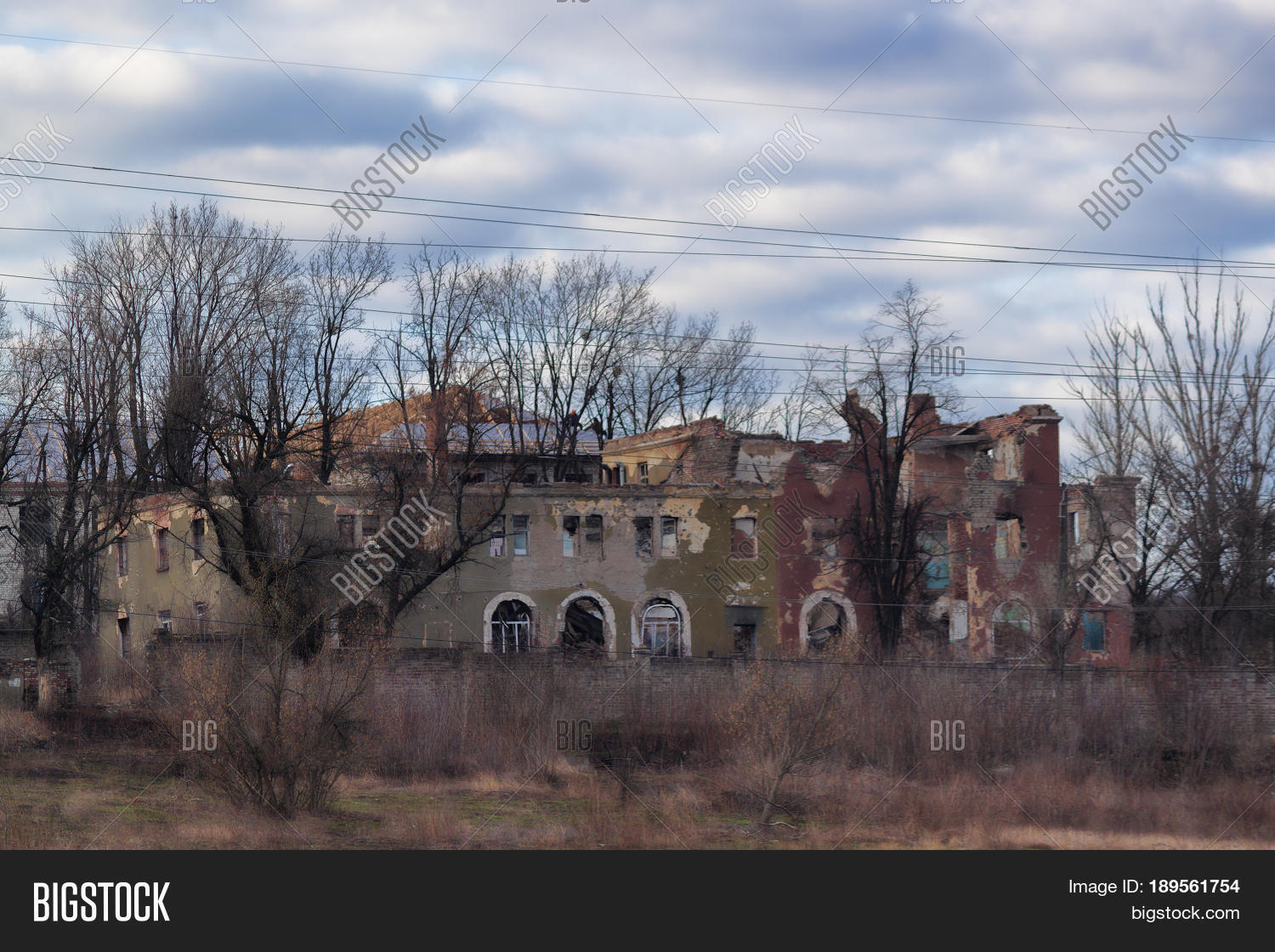 Destroyed Building Image & Photo (Free Trial) | Bigstock