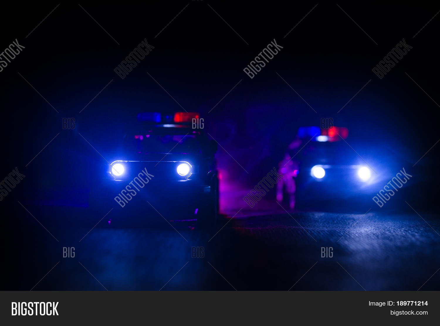 Police Car Chasing Car Image & Photo (Free Trial) | Bigstock