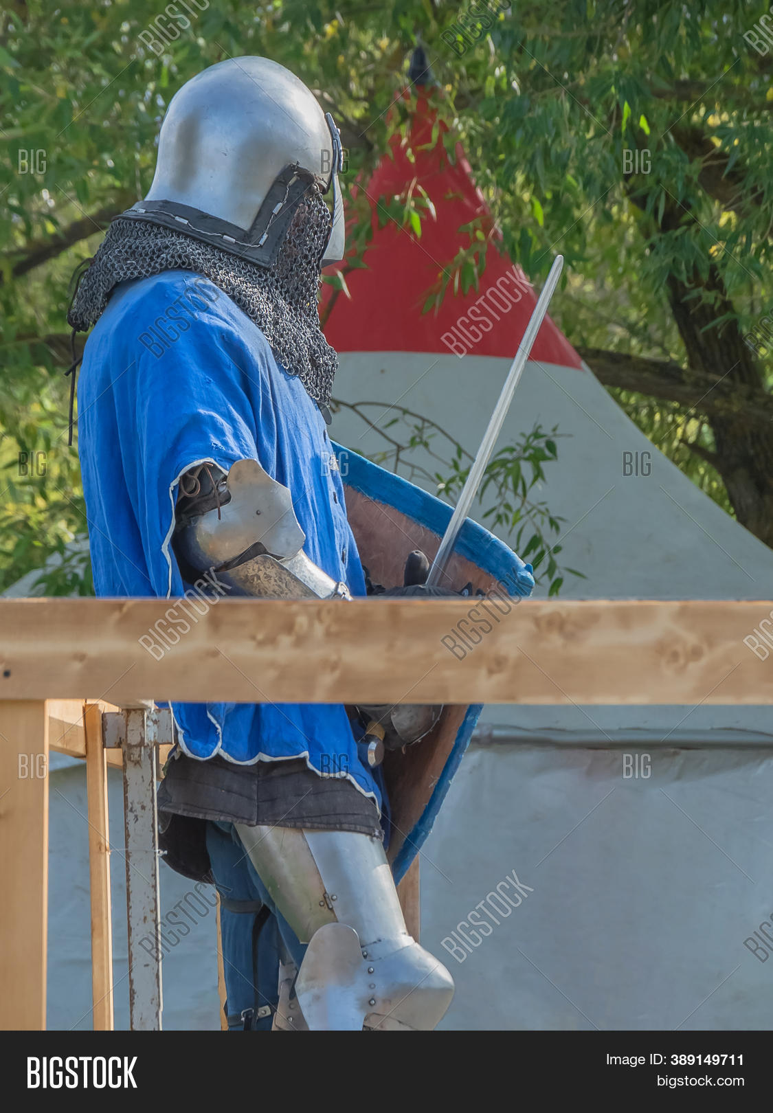 Knight Heavy Medieval Image & Photo (Free Trial) | Bigstock