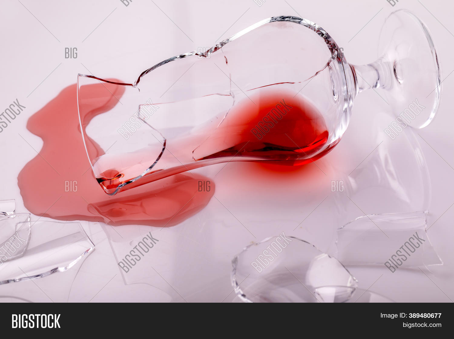 Fallen Broken Glass Image & Photo (Free Trial) | Bigstock