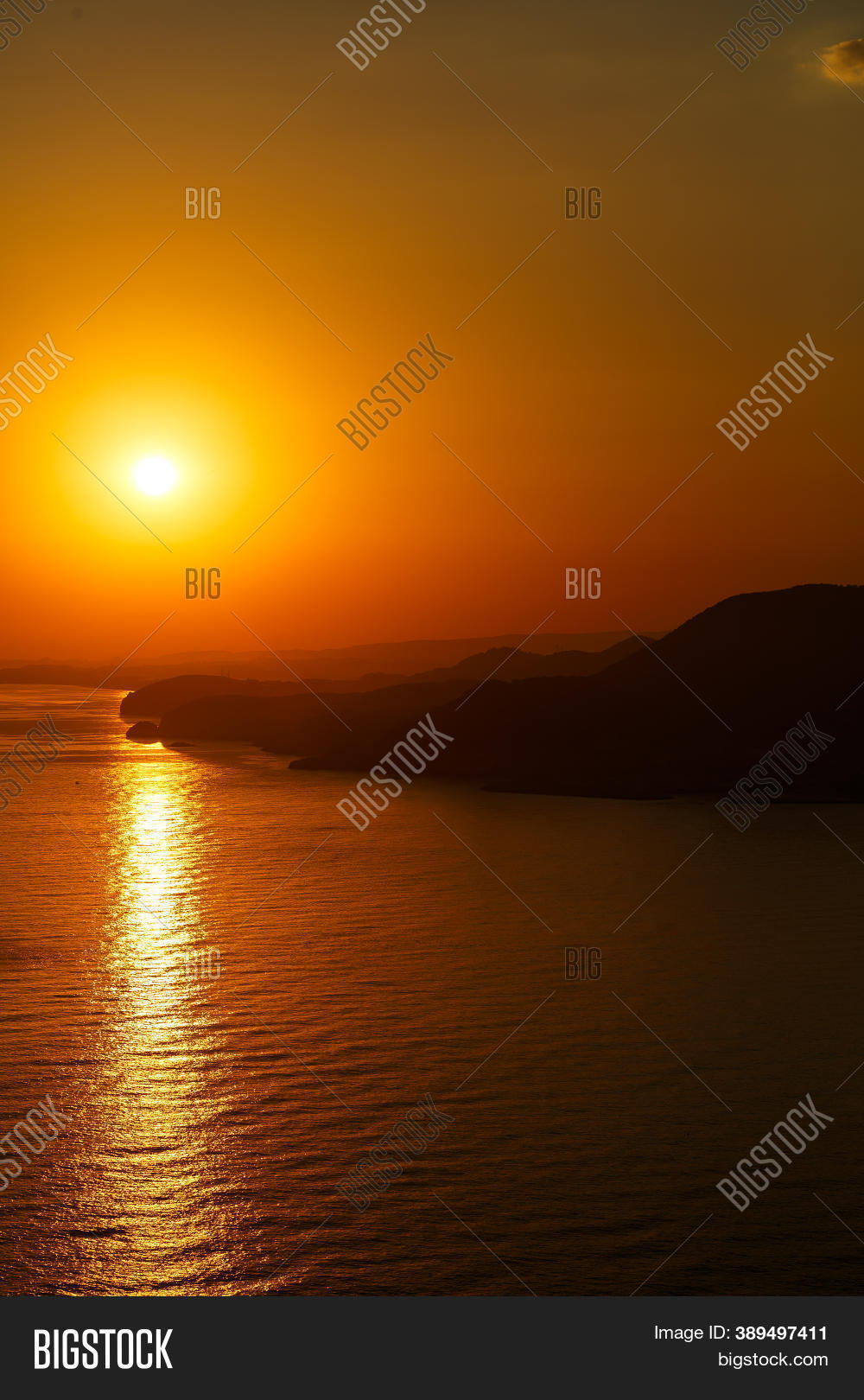 Beautiful Sunset Ocean Image & Photo (Free Trial) | Bigstock