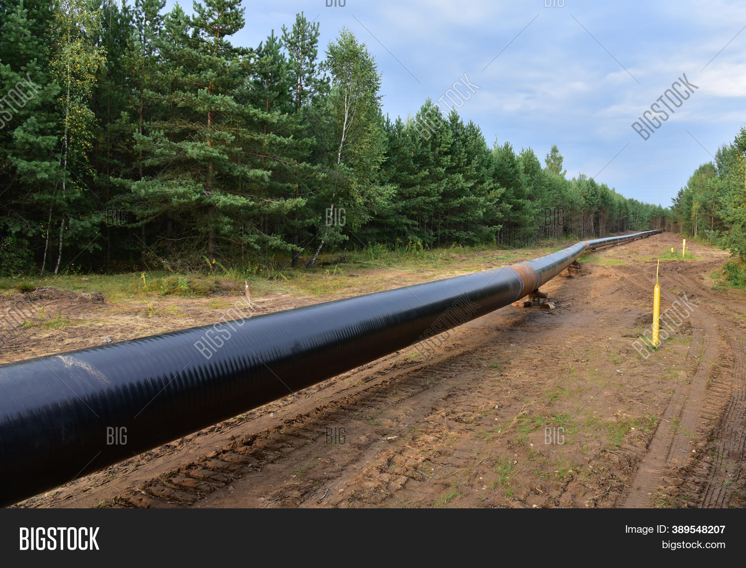 Lng Pipeline Image & Photo (Free Trial) | Bigstock