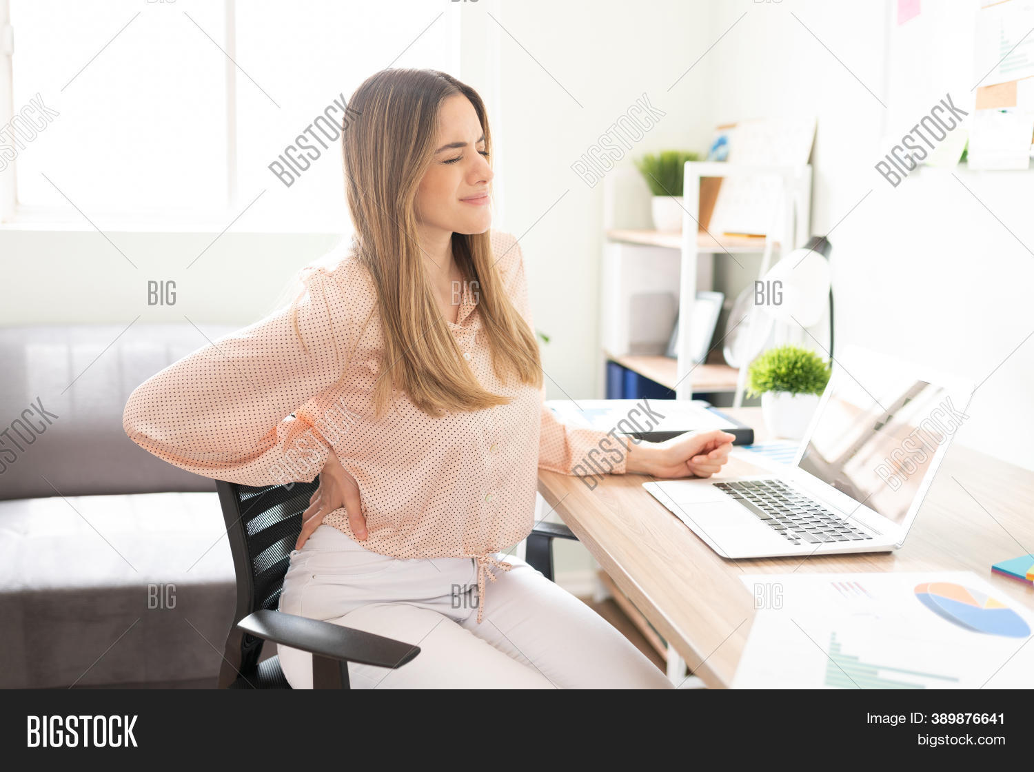 Business Woman Trying Image & Photo (Free Trial) | Bigstock