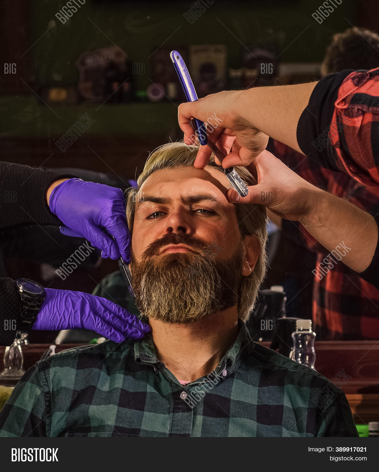 Man Hairdresser Salon Image & Photo (Free Trial) | Bigstock