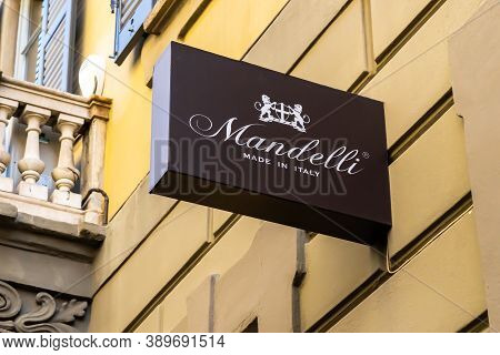 Mandelli Logo Store Image & Photo (Free Trial) | Bigstock