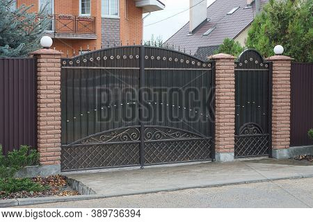 Black Metal Gates Image & Photo (Free Trial) | Bigstock