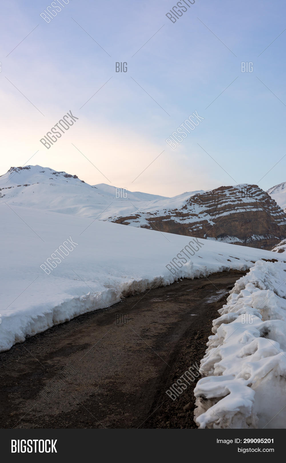 Open Road Winter Image & Photo (Free Trial) | Bigstock