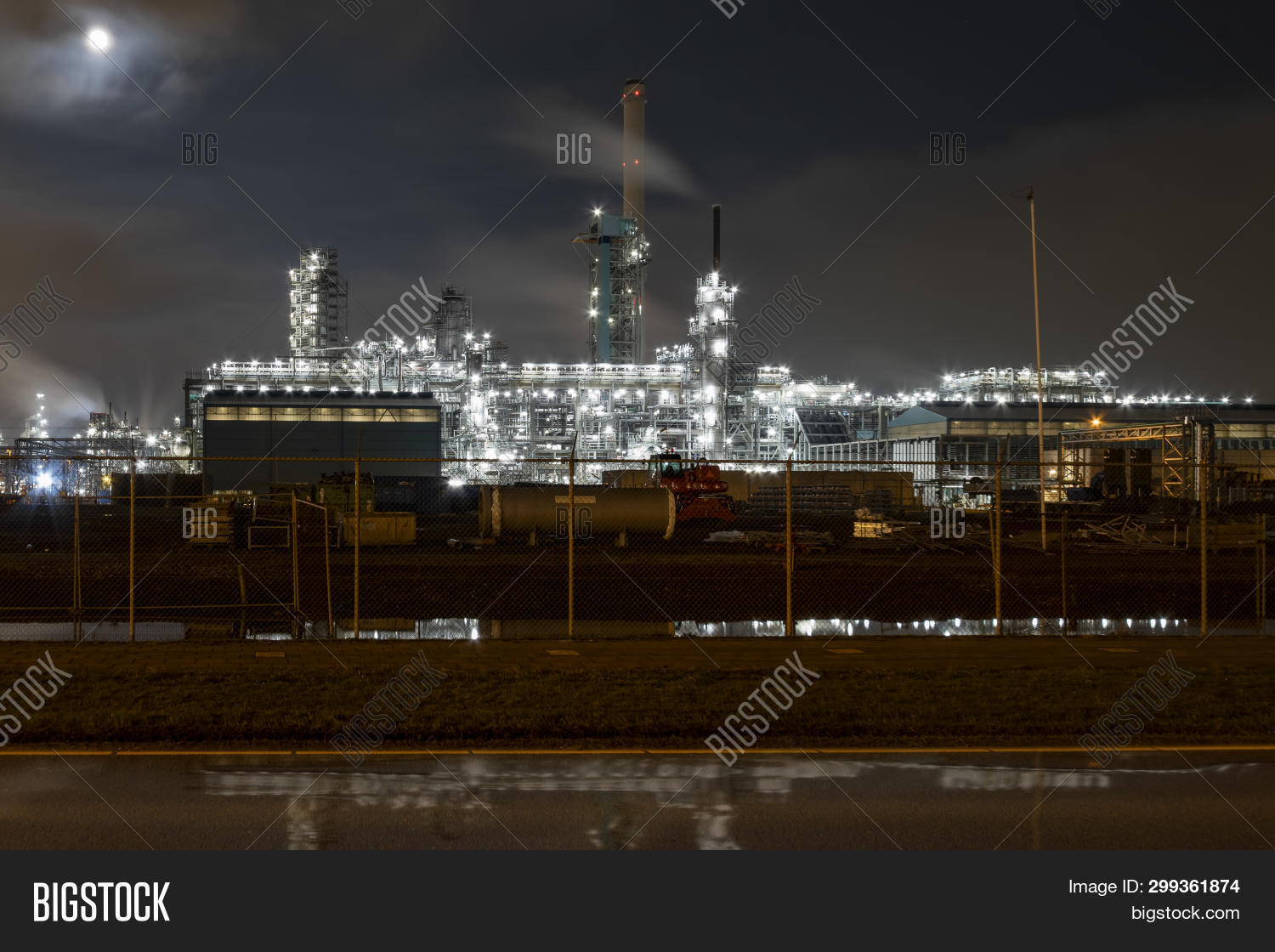 Night View Industrial Image & Photo (Free Trial) | Bigstock