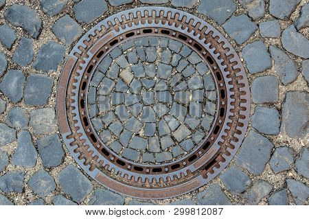 Top View Sewer Manhole Image & Photo (Free Trial) | Bigstock