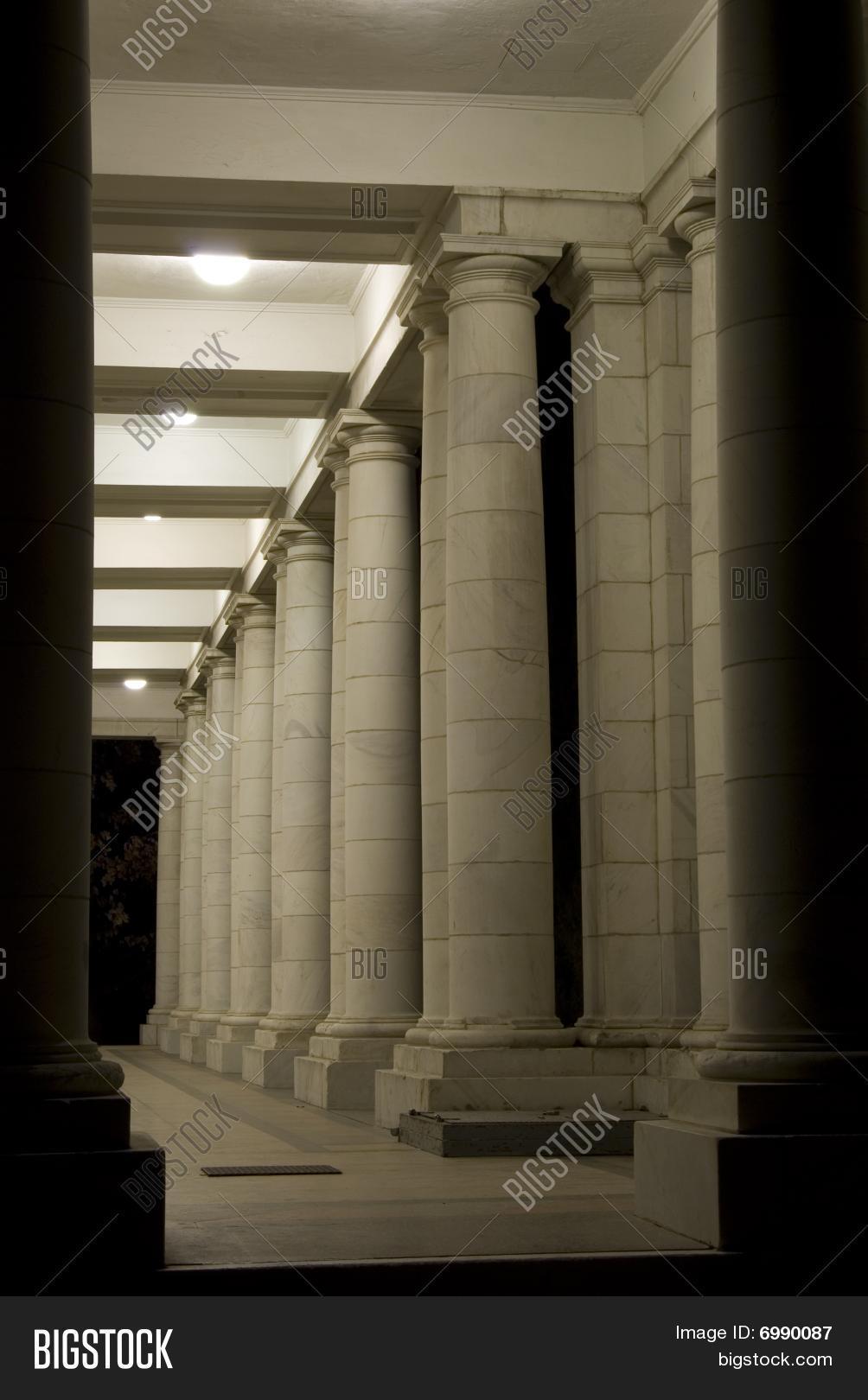 Roman Columns Image & Photo (Free Trial) | Bigstock