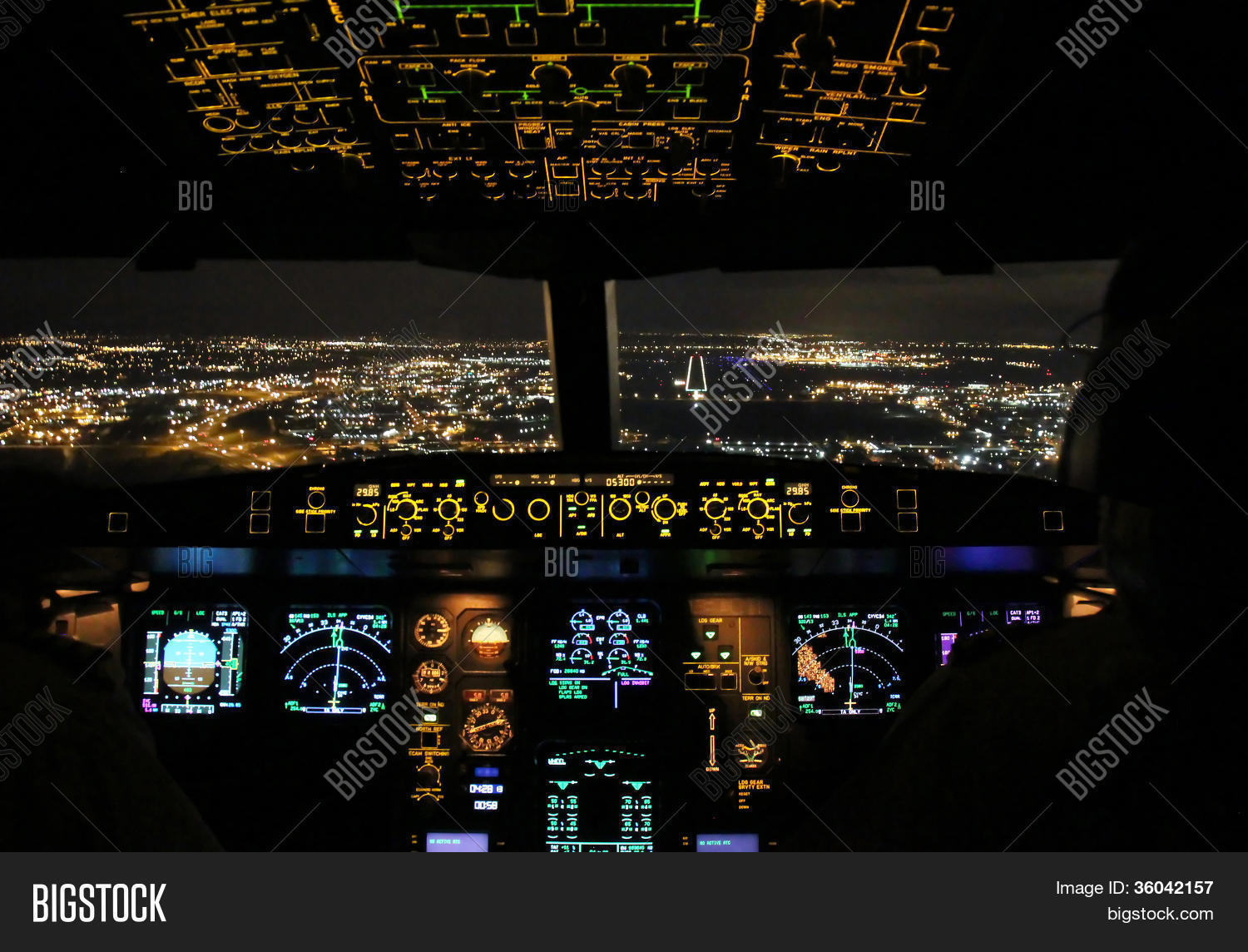 Runway View Cockpit Image & Photo | Bigstock