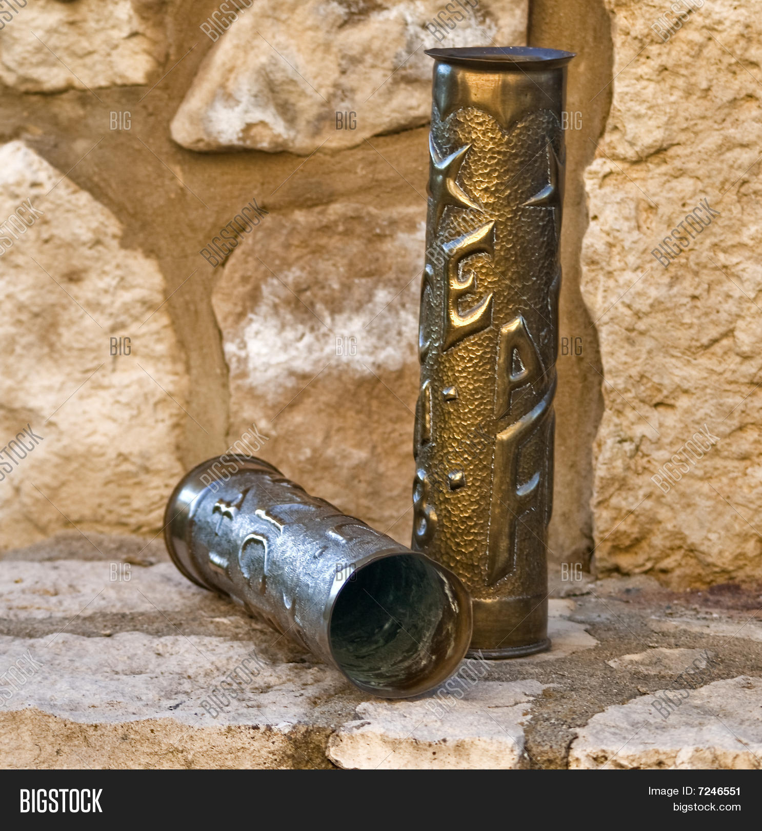 WW1 (WWI) 1918 75 mm Brass Artillery Shells Stock Photo & Stock Images ...