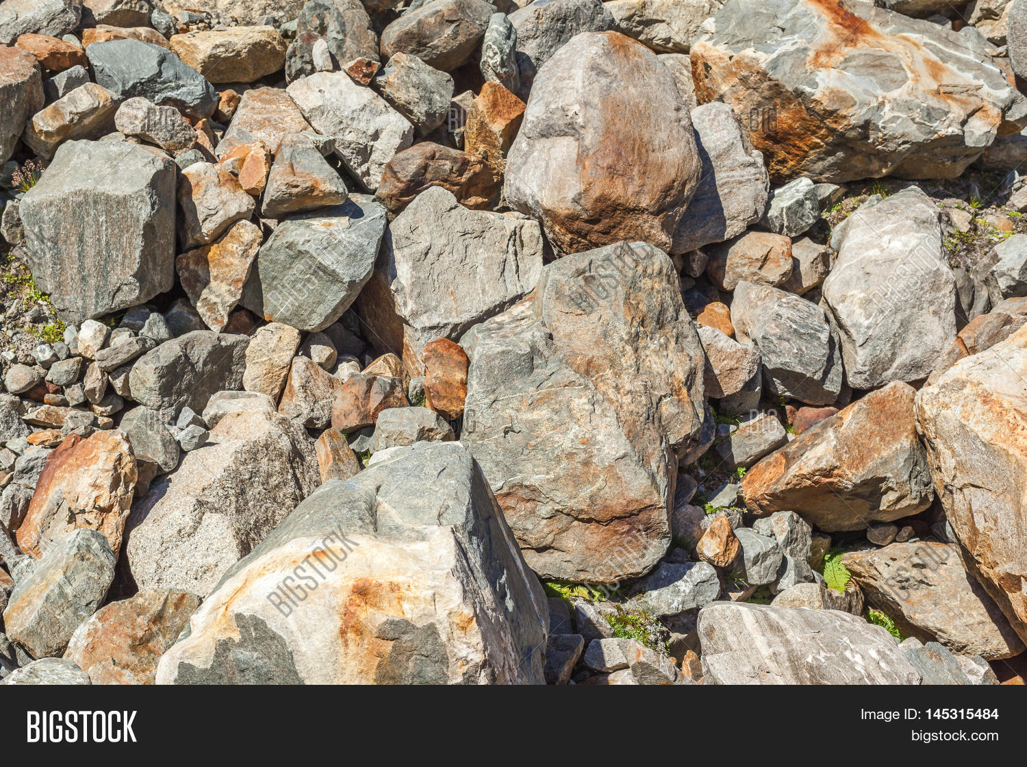 Scattered Stones Texture, Pile Of Rocks Boulders Stock Photo & Stock ...