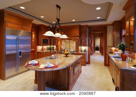 Big Kitchen Image & Photo | Bigstock